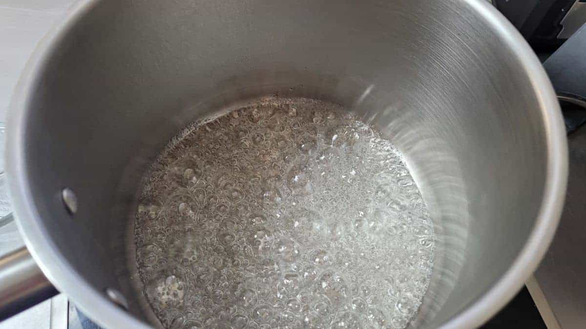 Chocolate Hazelnut Praline Cupcake Recipe