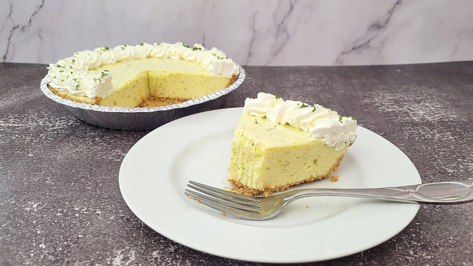 No Bake Lime Chiffon Pie - Desserts With Stephanie