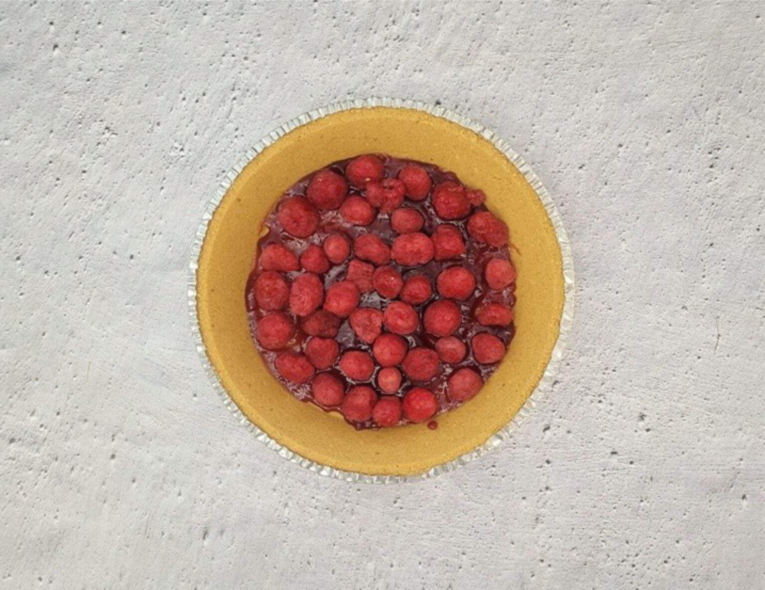 No Bake Raspberry Cream Pie - Desserts With Stephanie