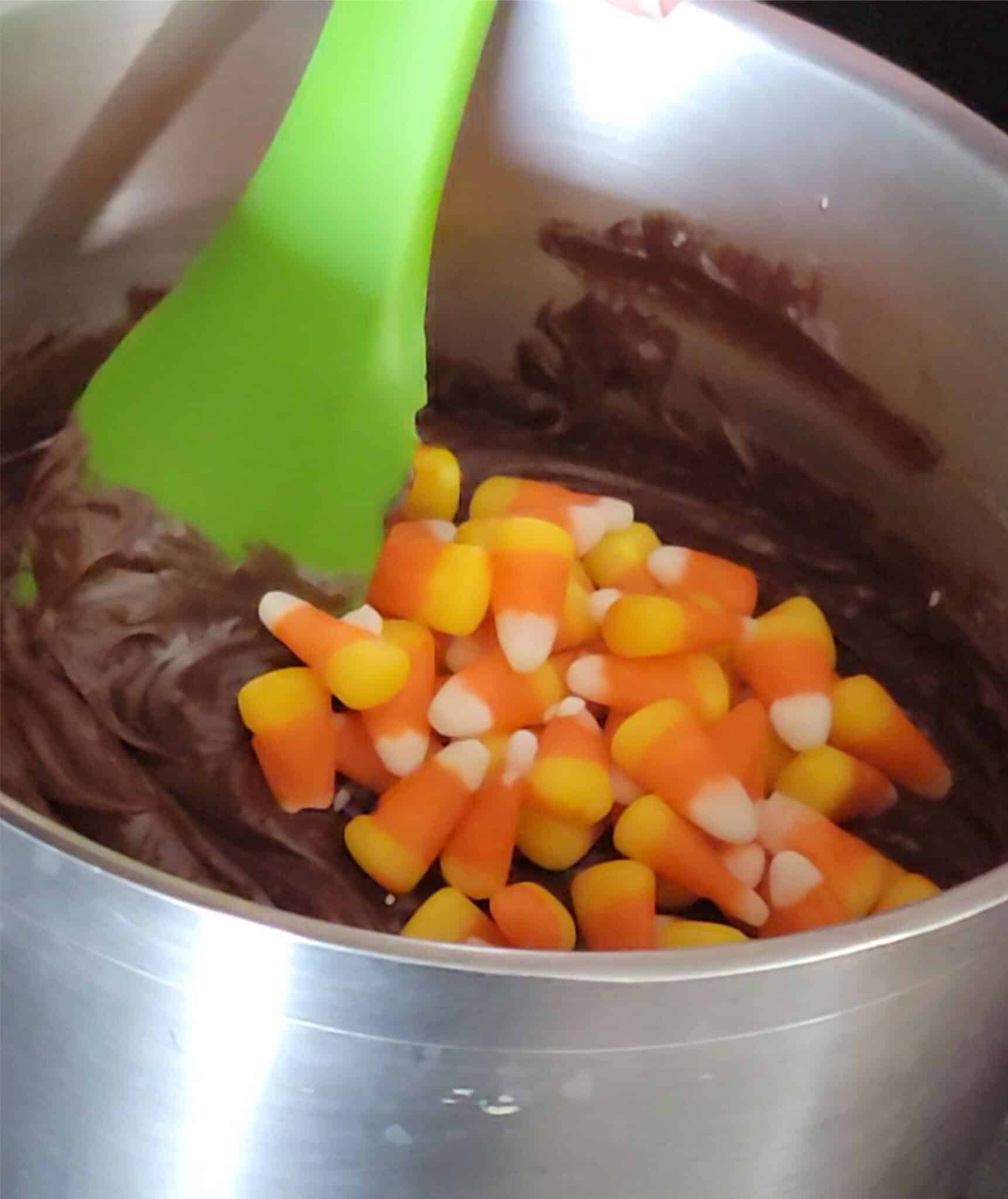 Halloween Candy Corn Fudge - Desserts With Stephanie