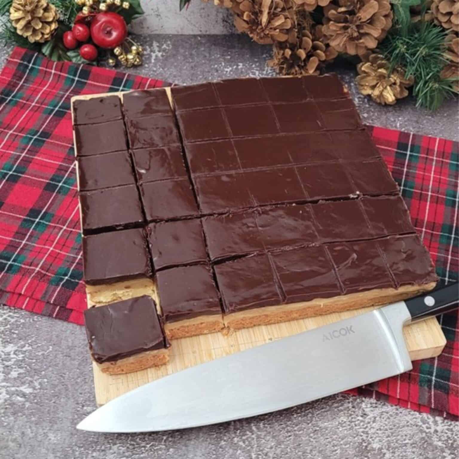 Reindeer Shortbread Caramels - Desserts With Stephanie